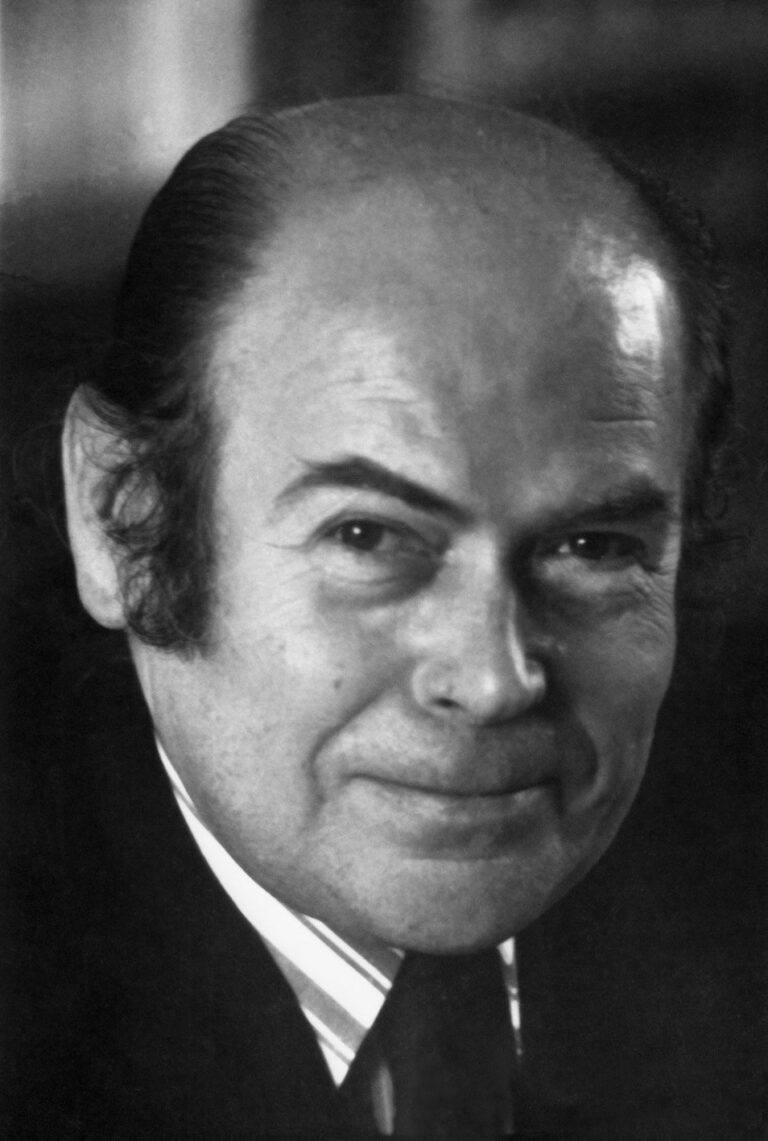 What is the History of Aromatherapy | Sleep, Meditation, Health & Wellness